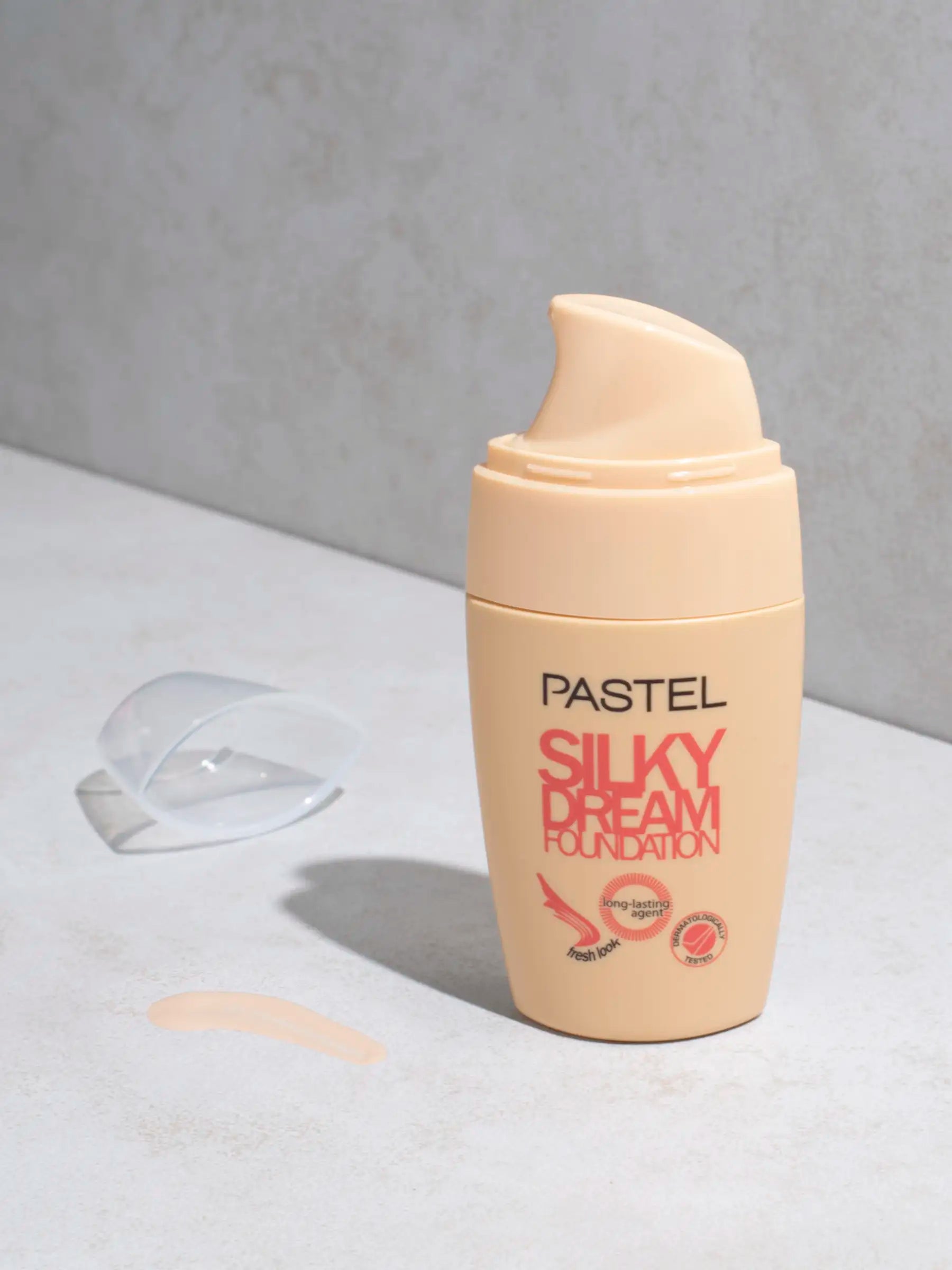 PASTEL SILKY DREAM FOUNDATION - Pastel Kuwait